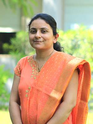 FEST Faculty – Adani University